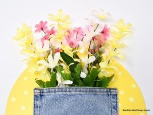 Spring Door Hanger - Dollar Tree DIY Idea