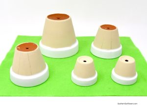 Christmas Clay Pot Craft Ideas for Santa and Elf